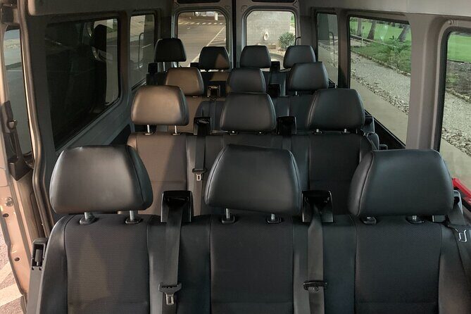 Departure Shuttle: Waikiki Hotel to Airport - Navigating the Shuttle Service in Honolulu