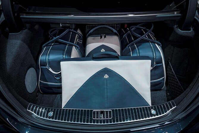 Departure: Singapore City to Singapore Airport by Luxury Vehicle - FAQ