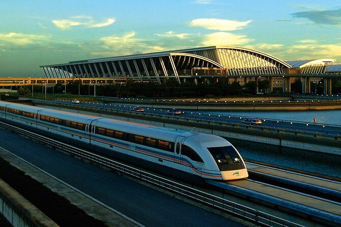 Departure Transfer by High-Speed Maglev Train: Hotel to Shanghai Pudong International Airport - Authentic traveler insights