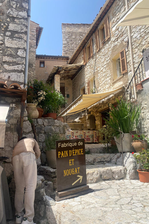 Depuis Cannes une journée Grasse ,Gourdon, St Paul de Vence - Key Points