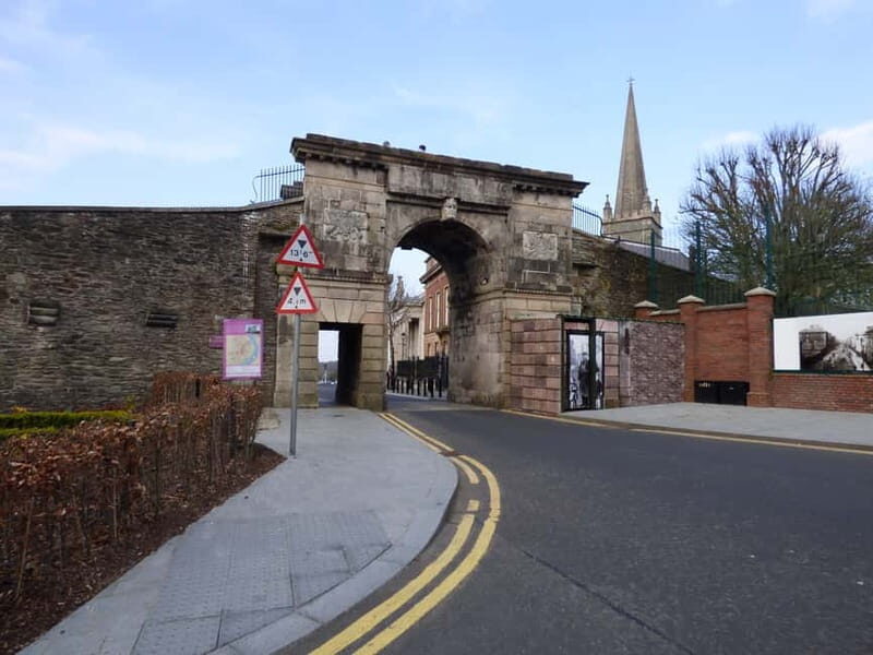 Derry: Derry Girls TV Show Filming Locations Tour - The Sum Up