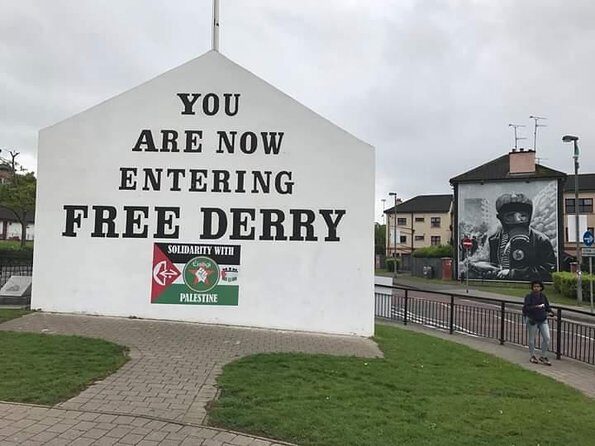 Derry Londonderry Private Full Day Tour From Belfast - Who Should Book This Experience?