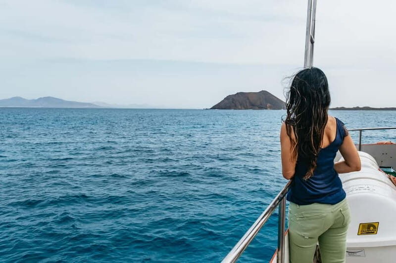 Desde Corralejo: Lobos Island Ferry with Optional Transfer - FAQ