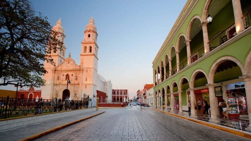 Desde Mérida: Edzna & City Tour Campeche recorrido guiado - A Full Day of Cultural and Historical Discovery