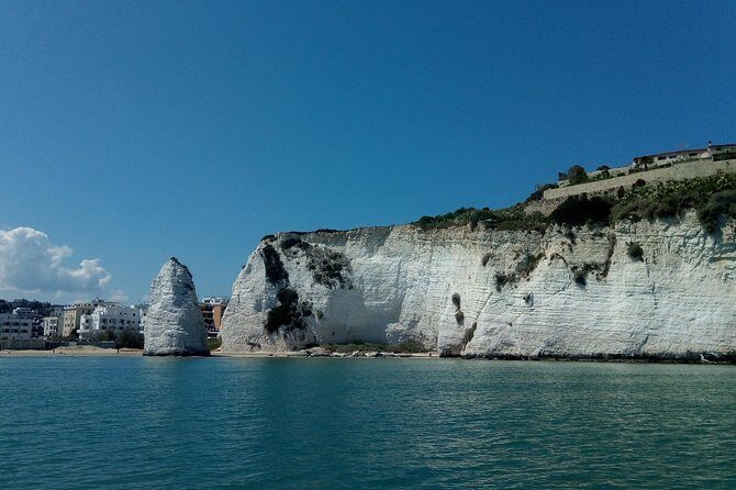Desirèe experience. Visit of the marine caves of Vieste - Introduction: What Makes This Tour Stand Out?