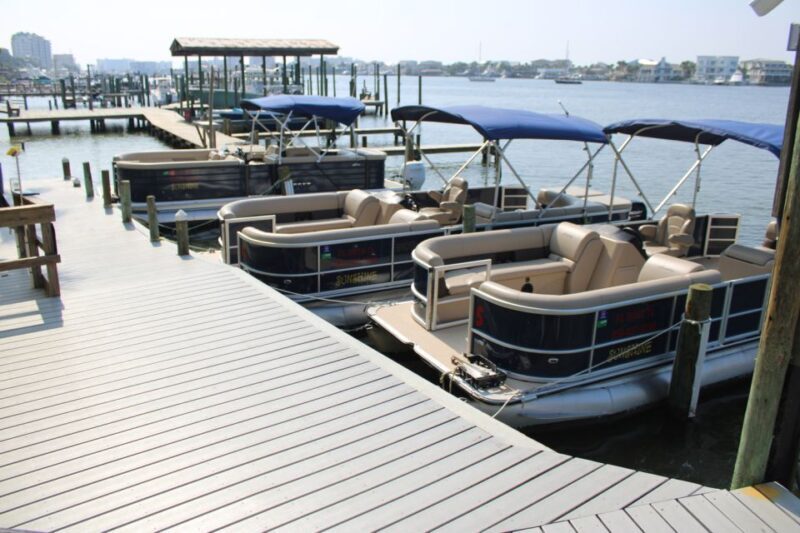 Destin: 4-Hour Self-Driving Pontoon Rental - A Deep Dive into the Experience