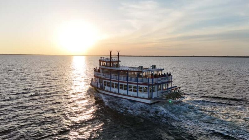 Destin: Murder Mystery Dinner Cruise - Comfort, Group Size, and Practicalities
