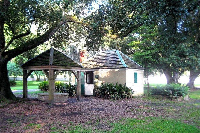 Destrehan Plantation and Swamp Tour from New Orleans - FAQs