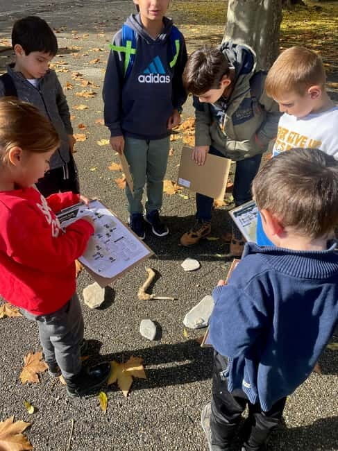 Detective Club: a nature investigation game for the whole family! - Analyzing the Cost and Value