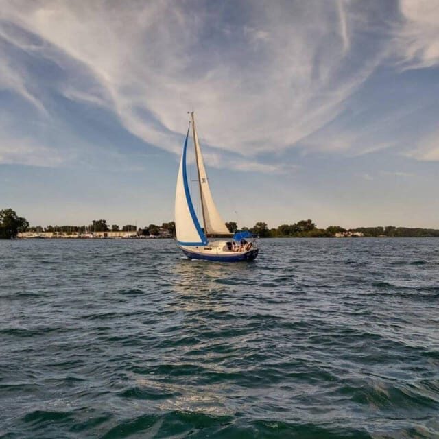 Detroit: Sailing Tour on the Detroit River - The Practical Details