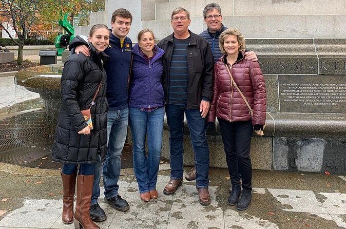 Detroit Scavenger Hunt Interactive Walking Tour - Who Will Love This Tour?