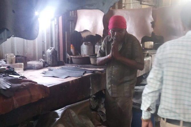 Dharavi Slum Tour with Laundry And Hotel Transfer (South Mumbai) - What You Get for the Price