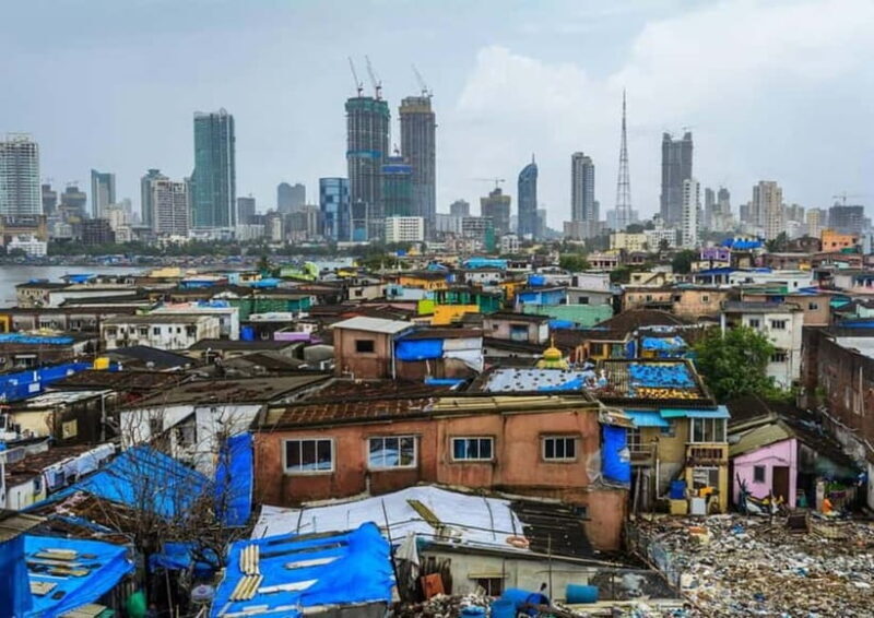 Dhobi Ghat Laundry and Dharavi Slum Tour with Local Train - Why This Tour Is Worth Considering