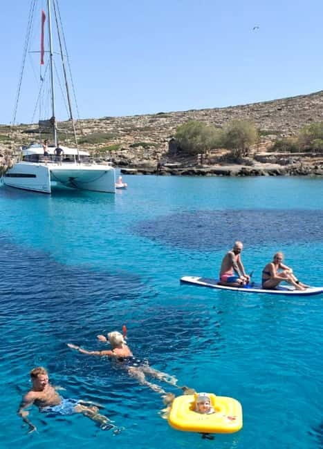 Dia Island Catamaran  Premium Lunch, Open Bar, Small Group - Pricing and Value