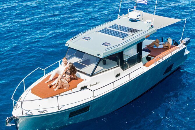 Diamond 36 Private Motor Yacht Caldera Cruise - Potential Downsides to Consider