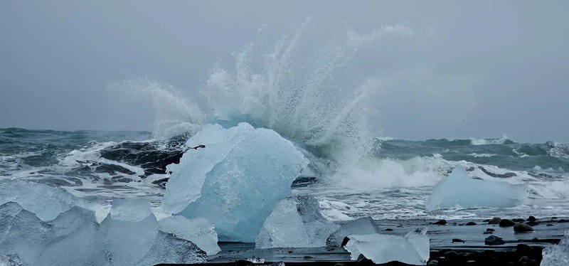 Diamond Beach and Jökulsárlón Day Tour with Boat Ride - The Sum Up