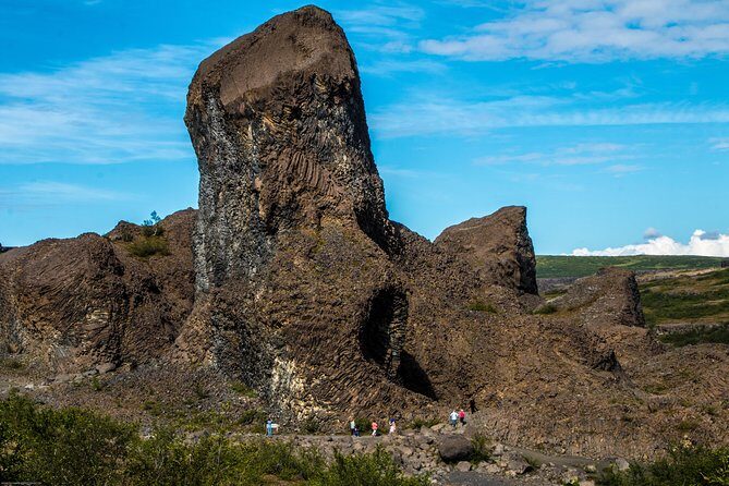 Diamond Circle Day Tour from Akureyri - Authentic Experiences and Practical Tips