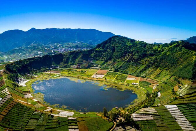Dieng Plateau with Sikunir Sunrise Full-Day Tour - Transportation, Timing, and Group Dynamics