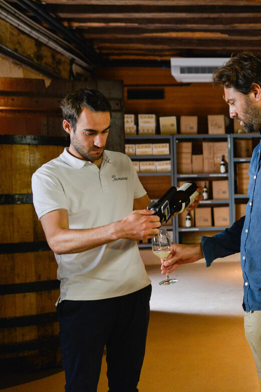 Dijon/Beaune: Full day Ebike Burgundy tour, tastings & lunch - FAQs