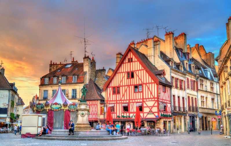 Dijon: Express Walk with a Local in 60 minutes - Key Points