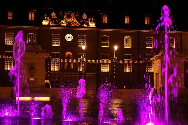 Dijon: Historic Guided Walking Tour - Starting at Porte Guillaume: The Historic Gateway
