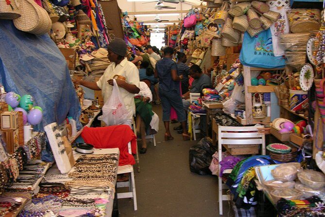 Dilly Dally Walking Tour of Nassau Attractions - An In-Depth Look at the Nassau Dilly Dally Walking Tour