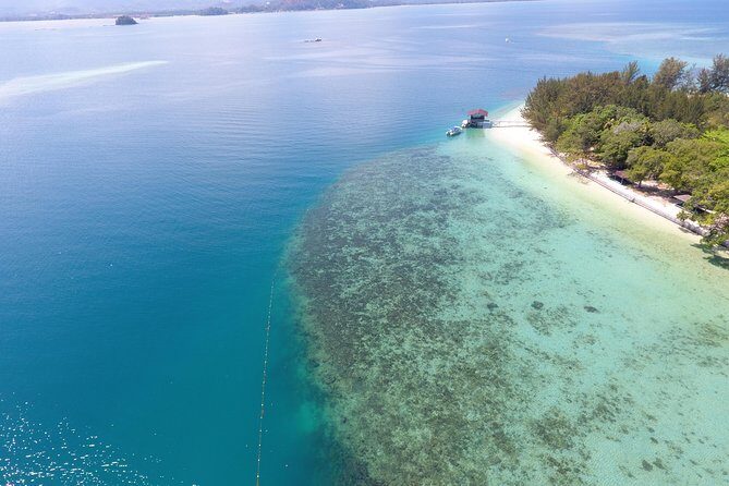 Dinawan Private Island Hopping by Speedboat from Kota Kinabalu Include Lunch - An In-Depth Look at the Tour Experience