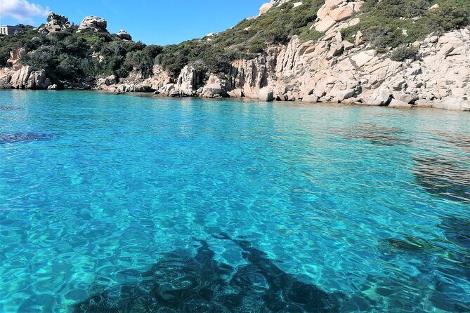 Dinghy Rental with Skipper in the Maddalena Archipelago - Who Will Love This Experience?
