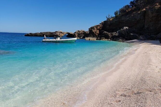 Dinghy tour Cala Goloritze Mariolu Biriala and Grotta del Fico - An In-Depth Look at Sardinia’s Coastal Dinghy Tour