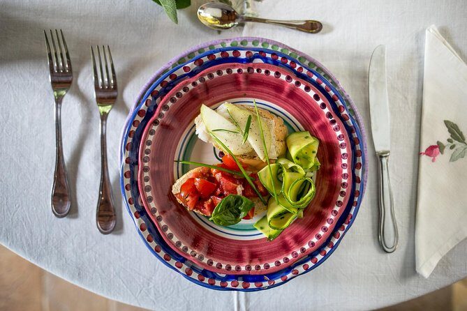 Dining & Cooking Demo at Local's Home in Montepulciano - FAQs