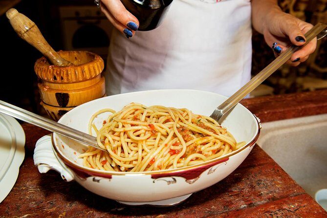 Dining Experience at a local's Home in Stresa with Show Cooking - Key Points