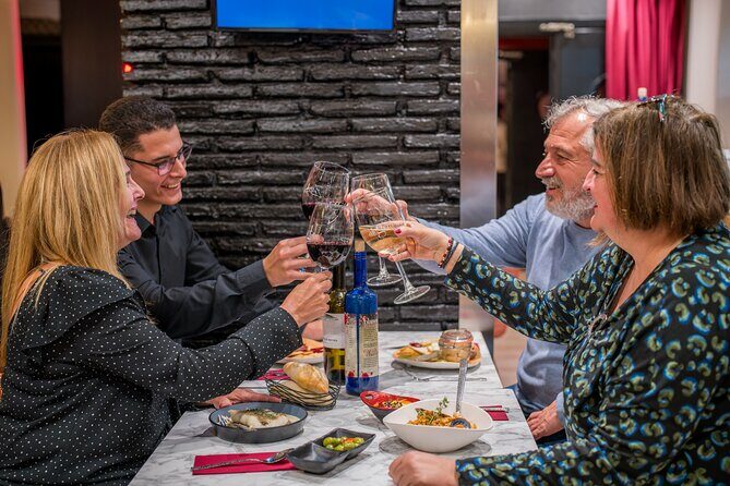Dinner and Show at Alegría Flamenco & Restaurant in Malaga - Key Points