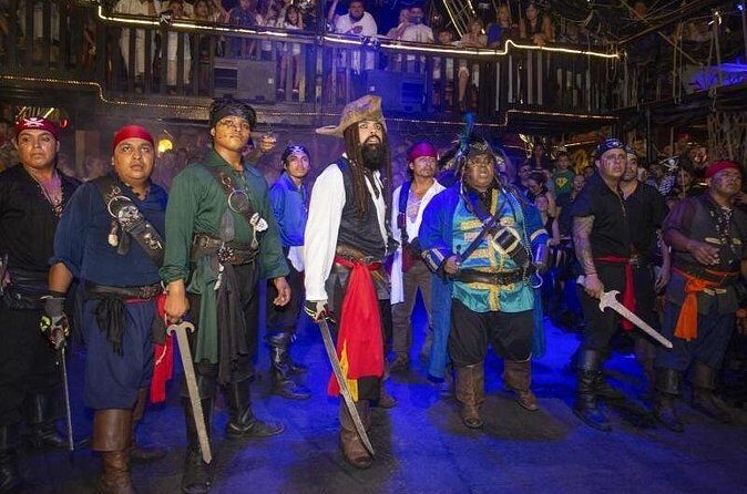 Dinner and show pirate night Hook in Cancun - Conclusions: Who Will Love This Experience?