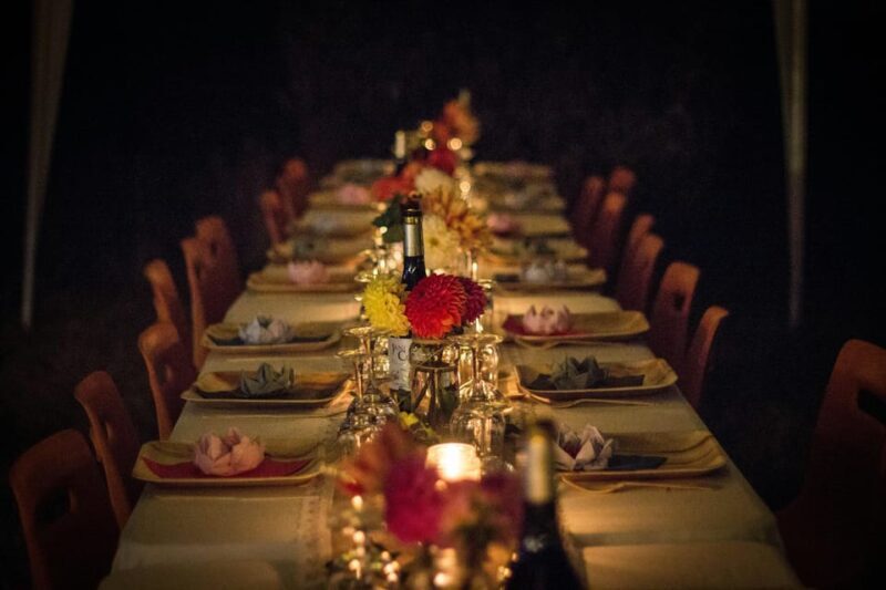 Dinner in the Dark with Spanish Cuisine - Exploring the Experience