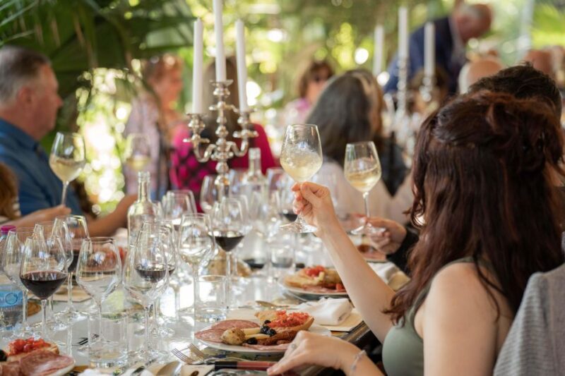 Dinner in Winery Garden and Wine Tasting in San Gimignano - A Romantic Tuscan Evening: Dinner in the Winery Garden and Wine Tasting in San Gimignano