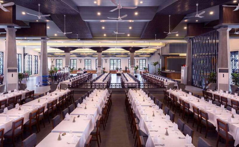 Dinner Show Apsara Dance, Pickup round trip included - Dining Experience