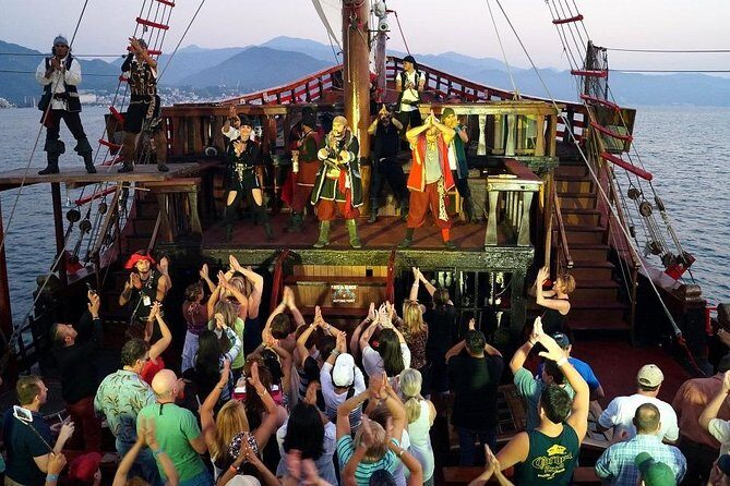 Dinner Under the Sea + Pirate Show in Puerto Vallarta Bay - Who Will Love It?