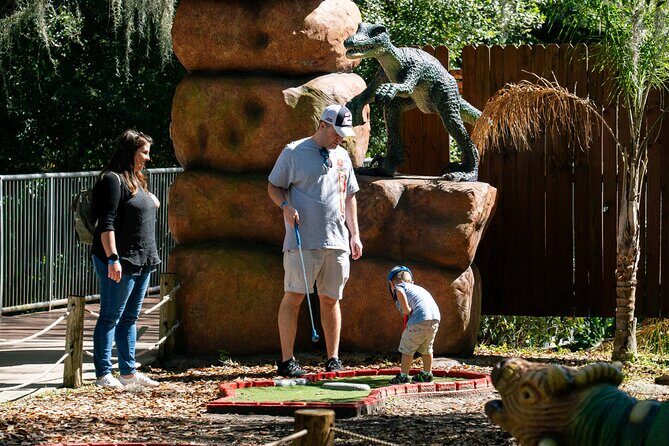 Dinosaur World Theme Park - Authenticity & Interactive Learning