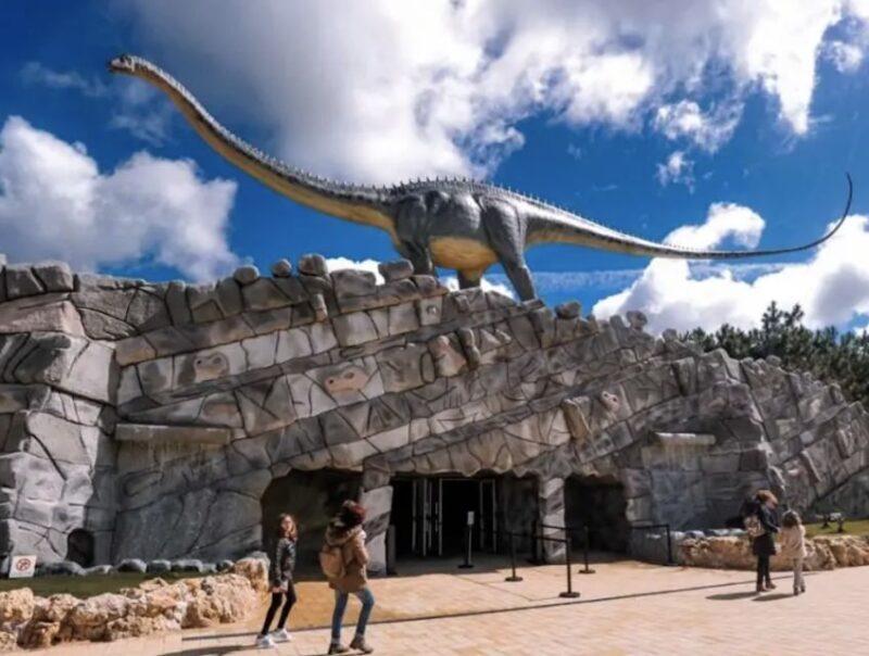 Dinosaurs Park - Family Half day tour - Why Visit the Dinosaur Park?
