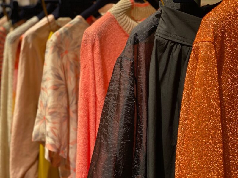 Discount Couture: ultimate Paris Shopping 2h30 walking tour - Pricing and Overall Value