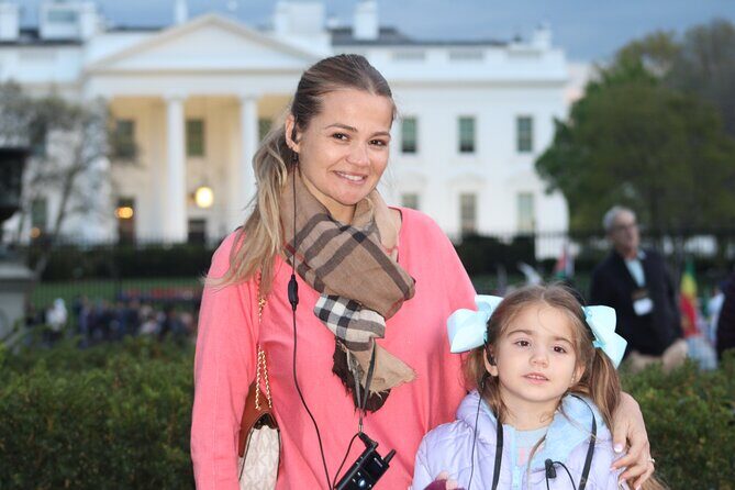 Discounted DC Night Tour With Magic LED- Snacks, LED Bracelets - The Value Proposition