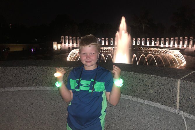 Discounted DC Night Tour With Magic LED- Snacks, LED Bracelets - FAQs