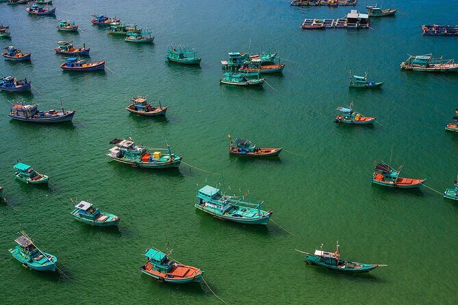 Discover 2 islands of Phu Quoc by boat - What’s Included and What’s Not