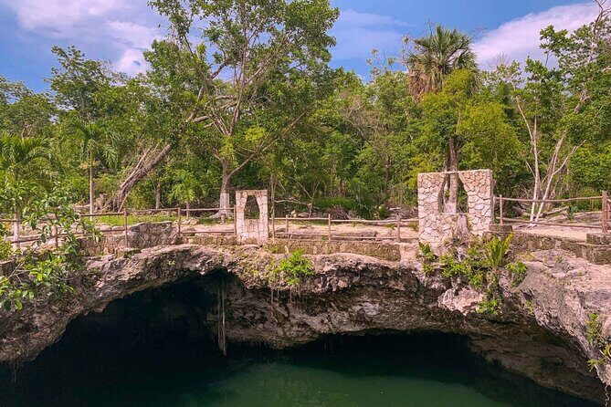 Discover 3 Cenotes, 1 Lagoon! from Cancun - Who Should Consider This Tour?