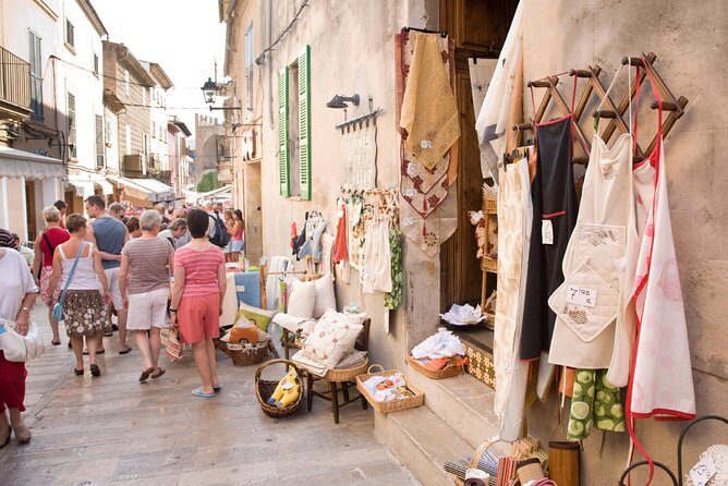 Discover Alcudia old town on a private walking tour - FAQs