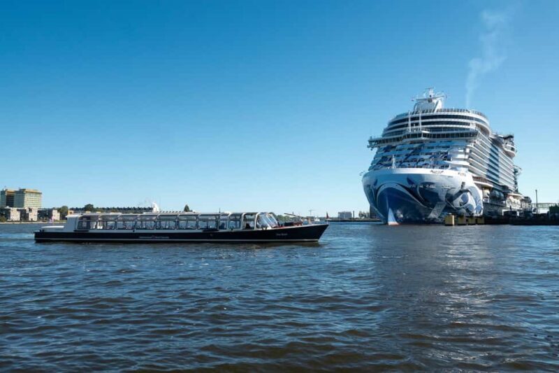 Discover Amsterdam: 75-Minute Luxury Cruise with Commentary - Who Should Consider This Tour?