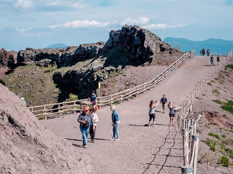 Discover Ancient Pompeii and Witness the Majesty of Vesuvius - A Deep Dive into the Experience