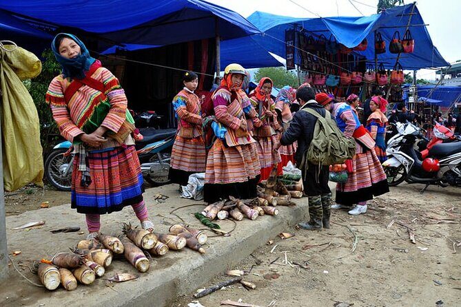 Discover Bac Ha Market: Culture & Scenic View - FAQ