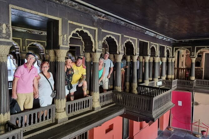 Discover Bangalore with Me (A Private Historical Walk Tour) - Who Should Consider This Tour?