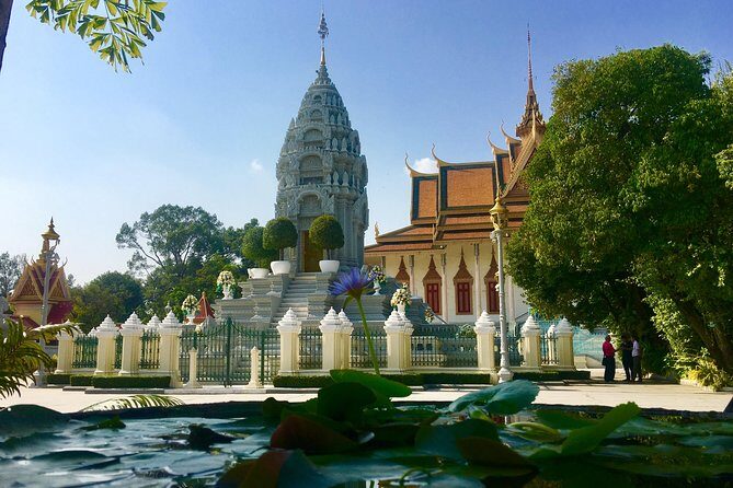 Discover Cambodia 8 Days from Siem Reap to Koh Trong -Phnom Penh - An Introduction to Cambodia’s Wonders